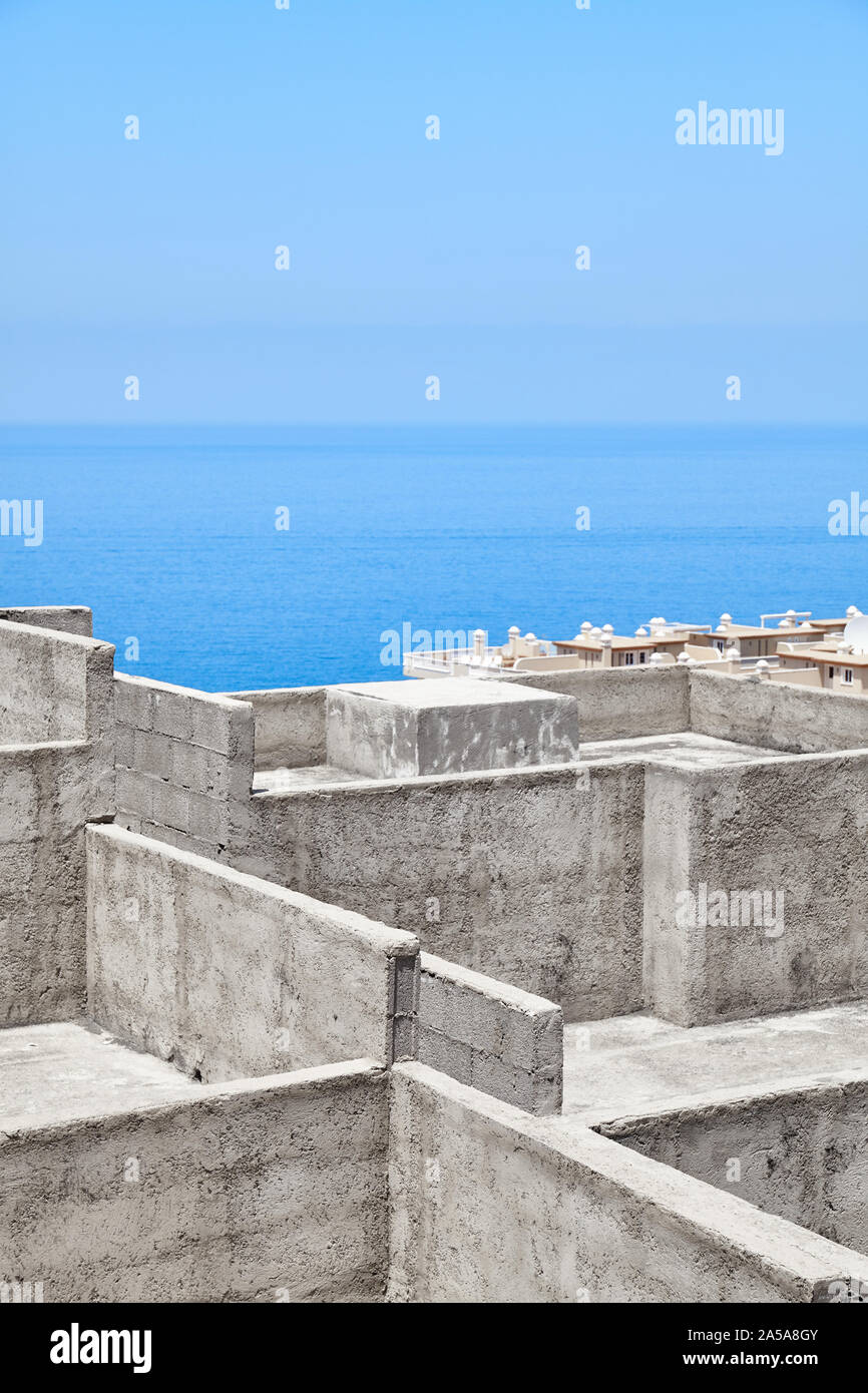 Concrete structure of a newly built building in Los Gigantes, Tenerife ...