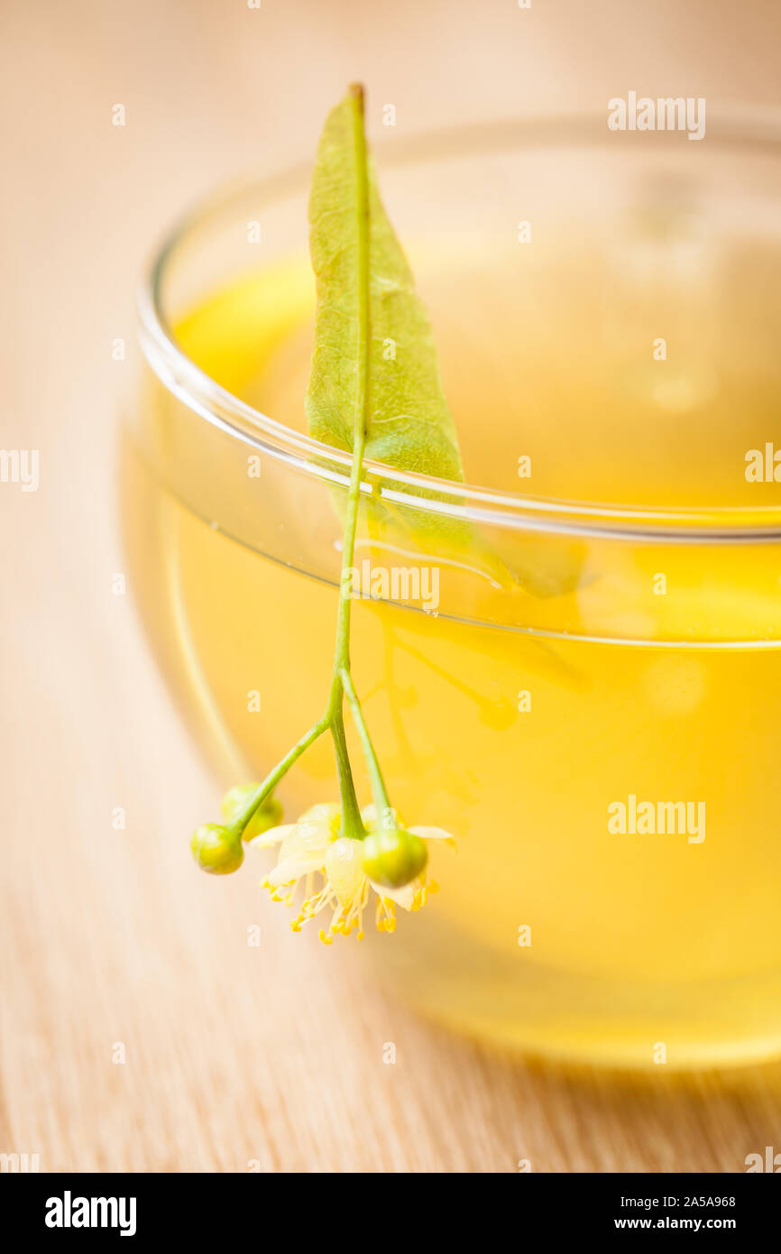 Tea blossom hi-res stock photography and images - Alamy