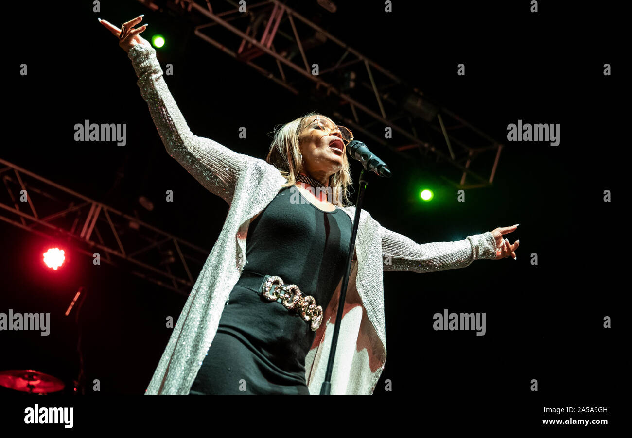 Shalamar performing at the O2 Academy Bournemouth. Image: Charlie Raven ...