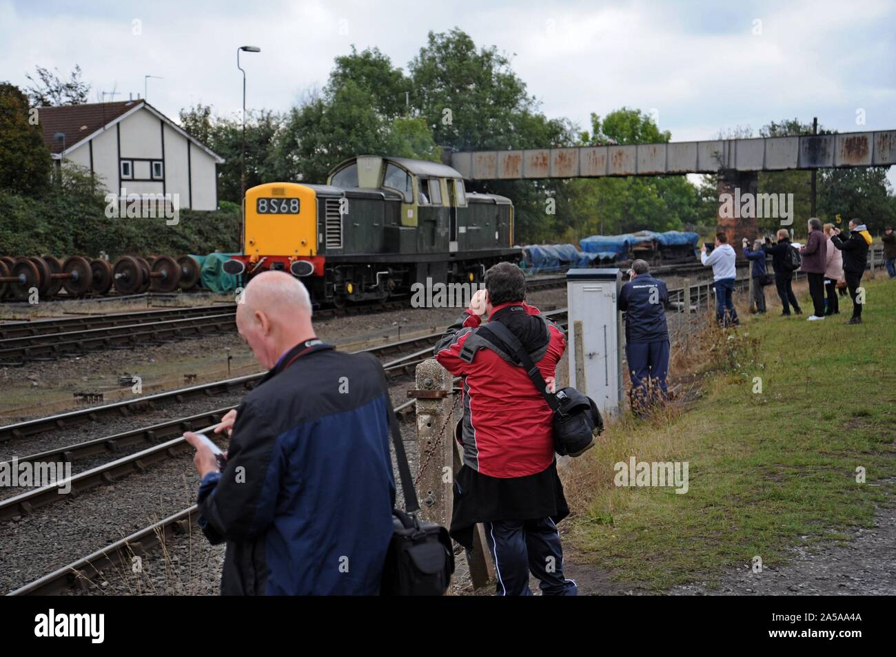 Rail enthusiasts photographing a British Rail class 17 diesel ...