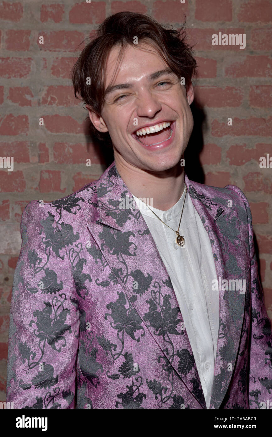HOLLYWOOD, CA - OCTOBER 10: Thomas Doherty at the Premiere of High ...