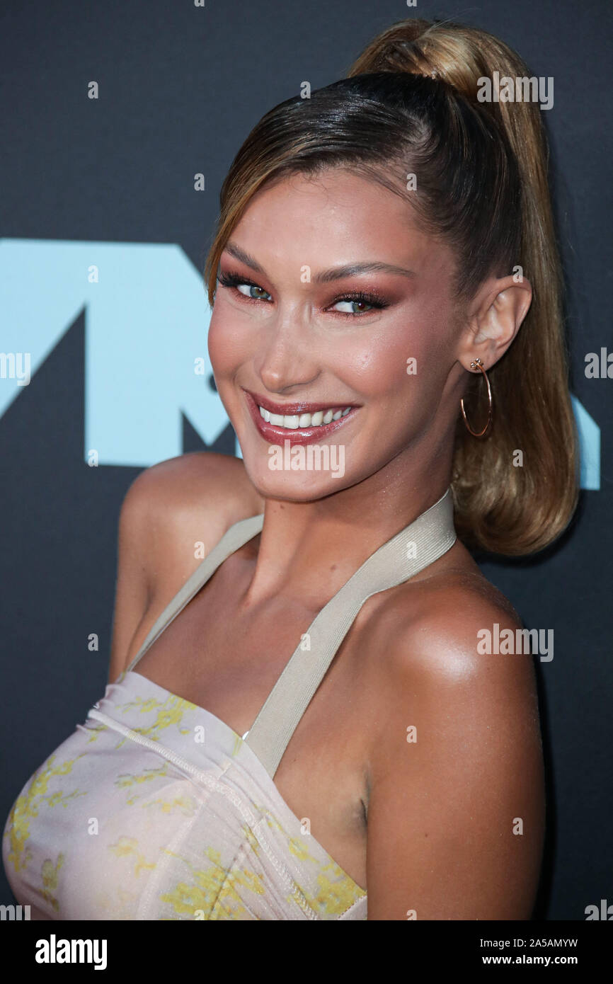 (FILE) Bella Hadid Is the World's Most Beautiful Woman According to ...