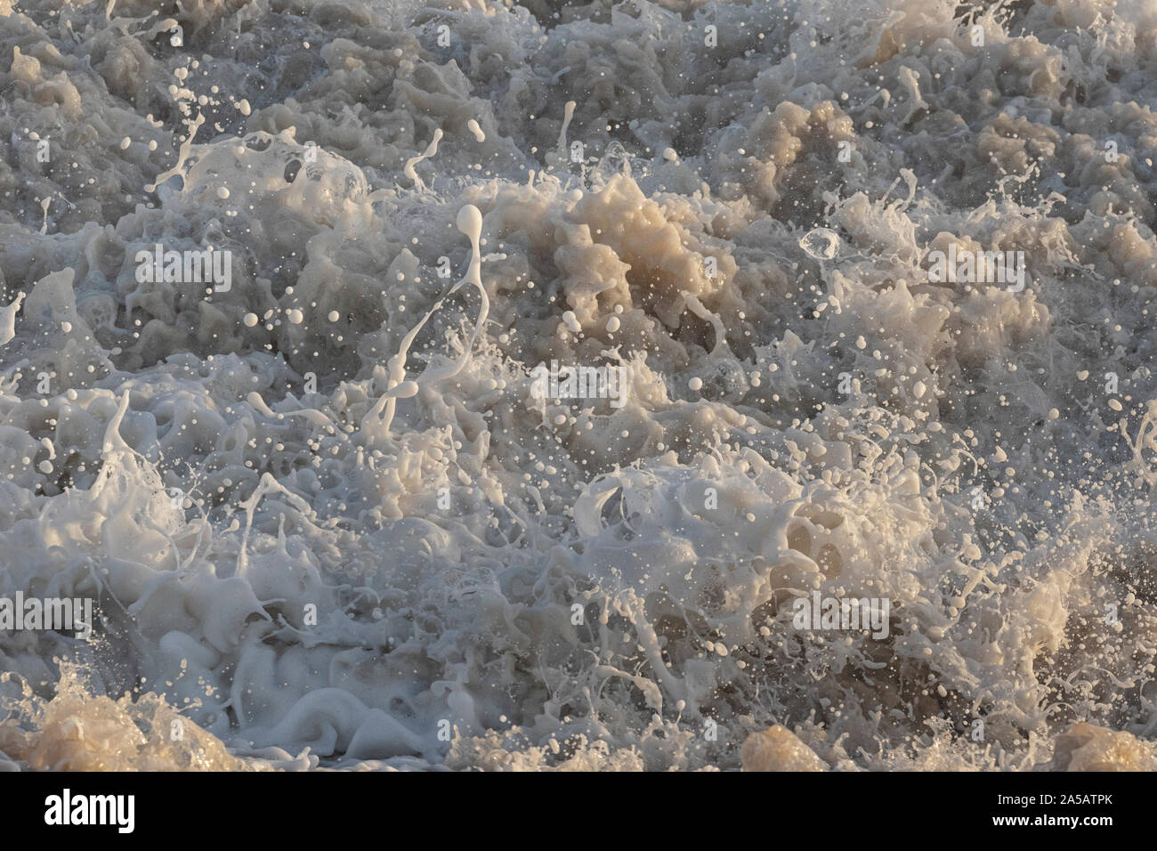 Sea sculpture, breaking waves and water Stock Photo - Alamy