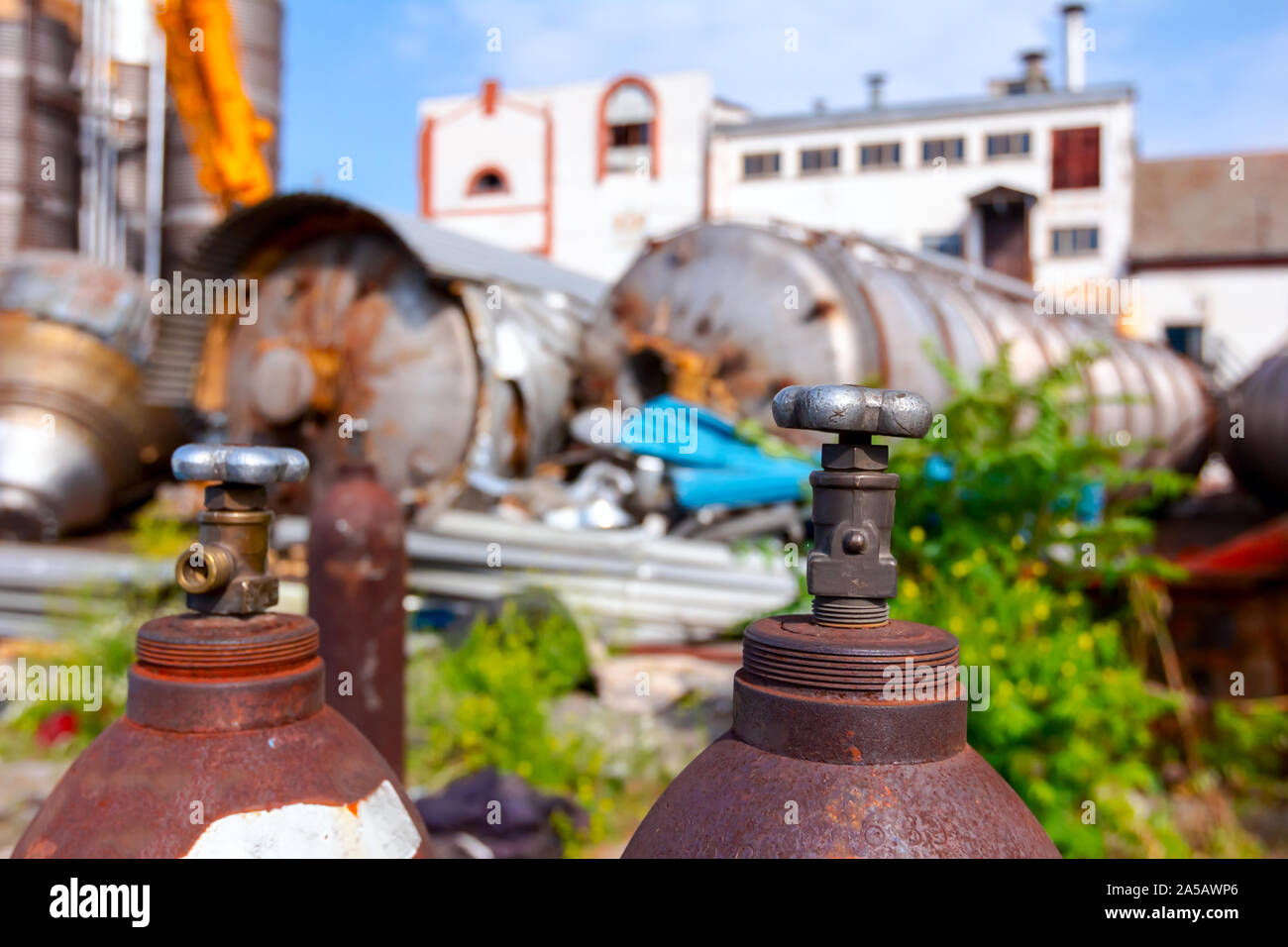 Used old and rusty welding gas tank, for cutting scrap metal with ...
