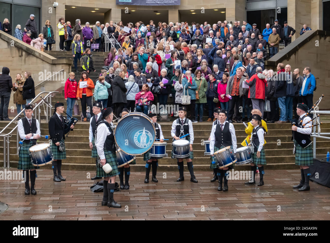 Royal national mod hi-res stock photography and images - Alamy