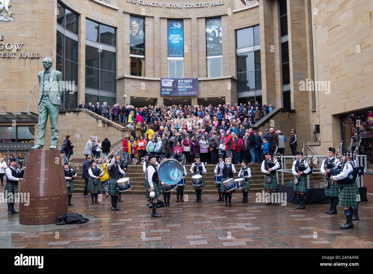 Royal national mod glasgow hi-res stock photography and images - Alamy