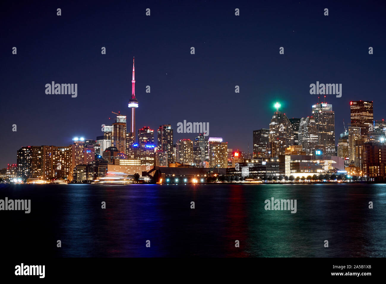 Downtown toronto city hi-res stock photography and images - Alamy