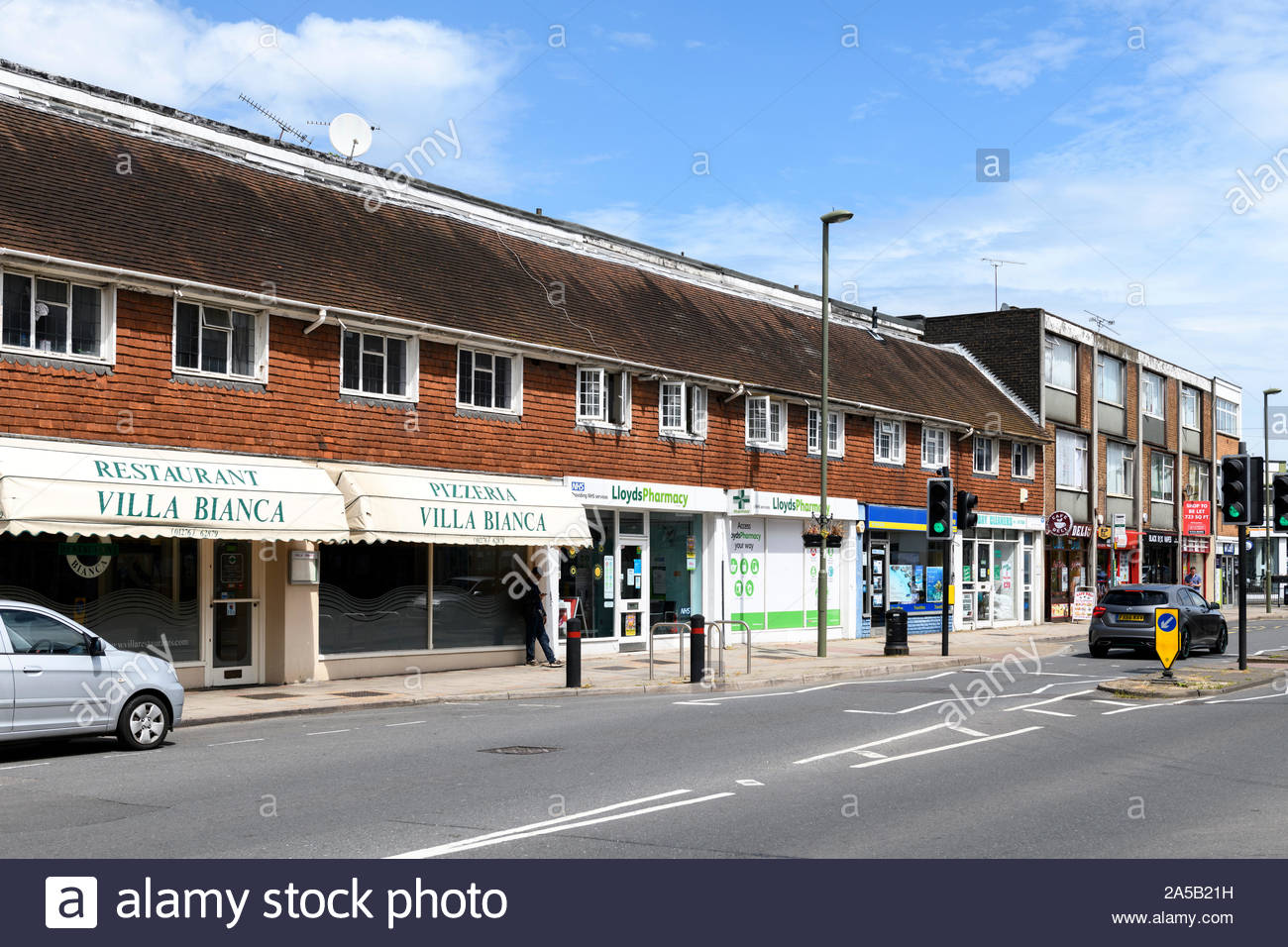 Flats Above Shop High Resolution Stock Photography and Images - Alamy