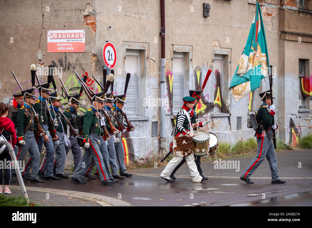 Historical reenactment association hi-res stock photography and images ...