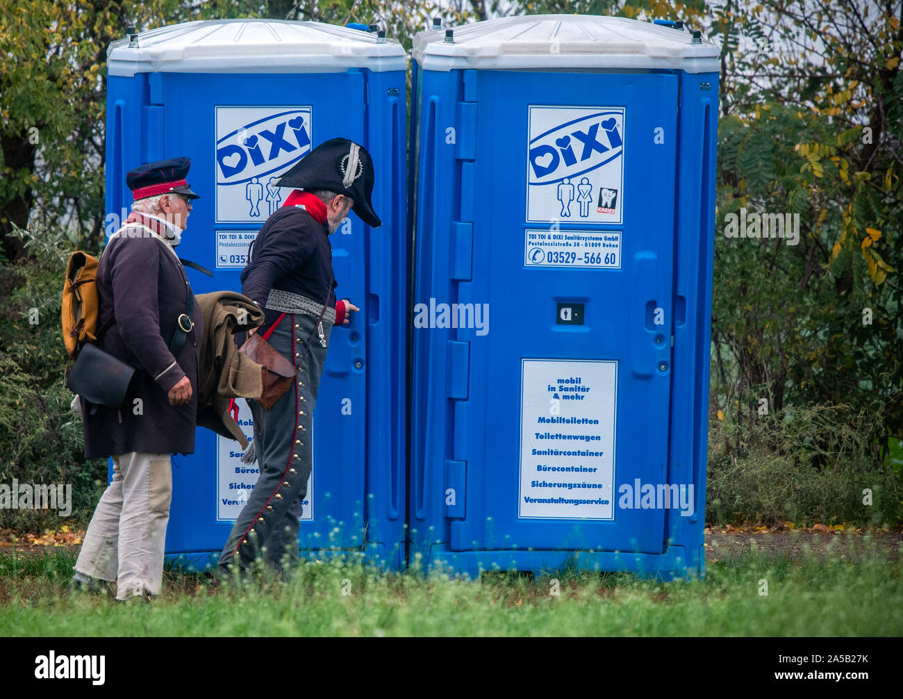 Toilets in the military hi-res stock photography and images - Alamy