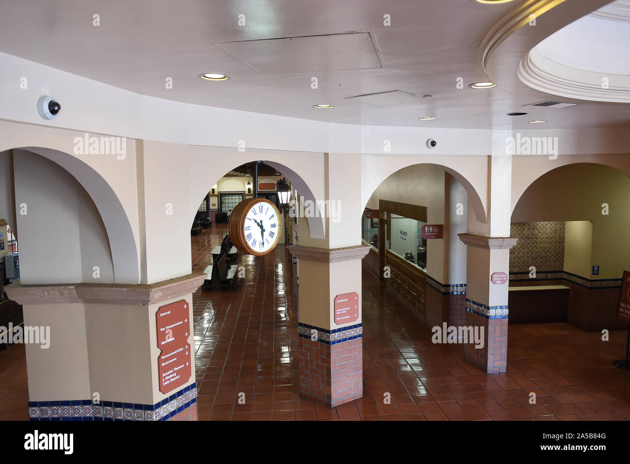 SANTA ANA, CALIFORNIA - 14 OCT 2019: Interior of the Santa Ana Train ... SANTA ANA, CALIFORNIA - 14 OCT 2019: Interior of the Santa Ana Train ...
