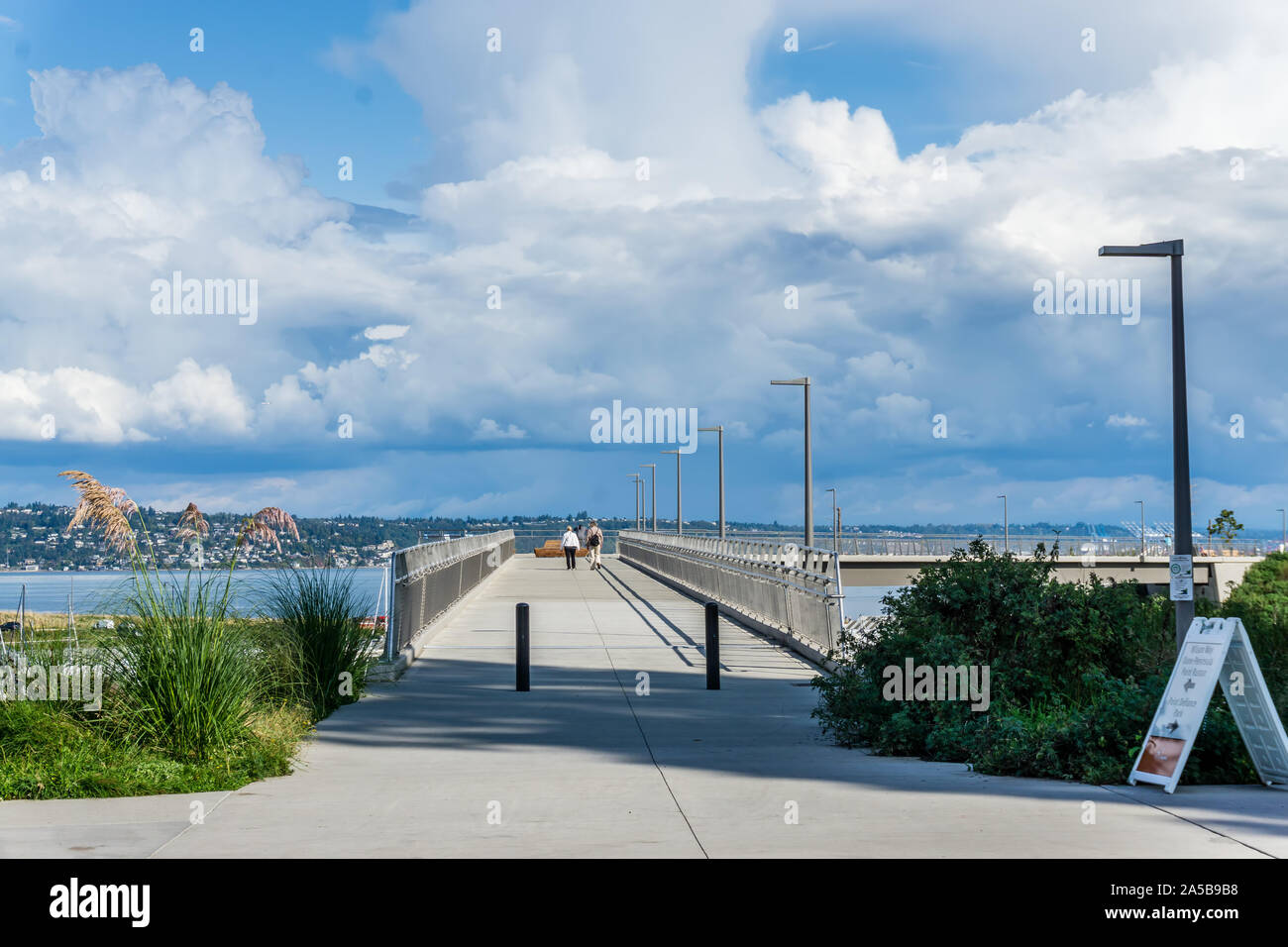 Wilson way bridge hi-res stock photography and images - Alamy