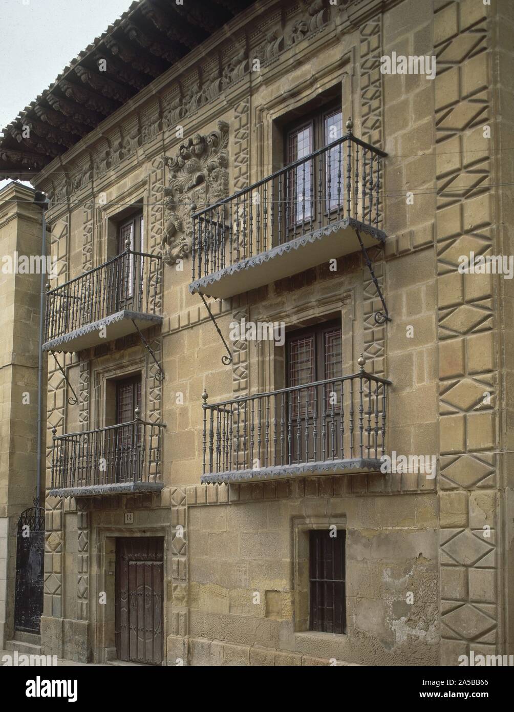 PALACIO EN LA CALLE MAYOR. Location: EXTERIOR. Labastida. ALAVA. SPAIN ...