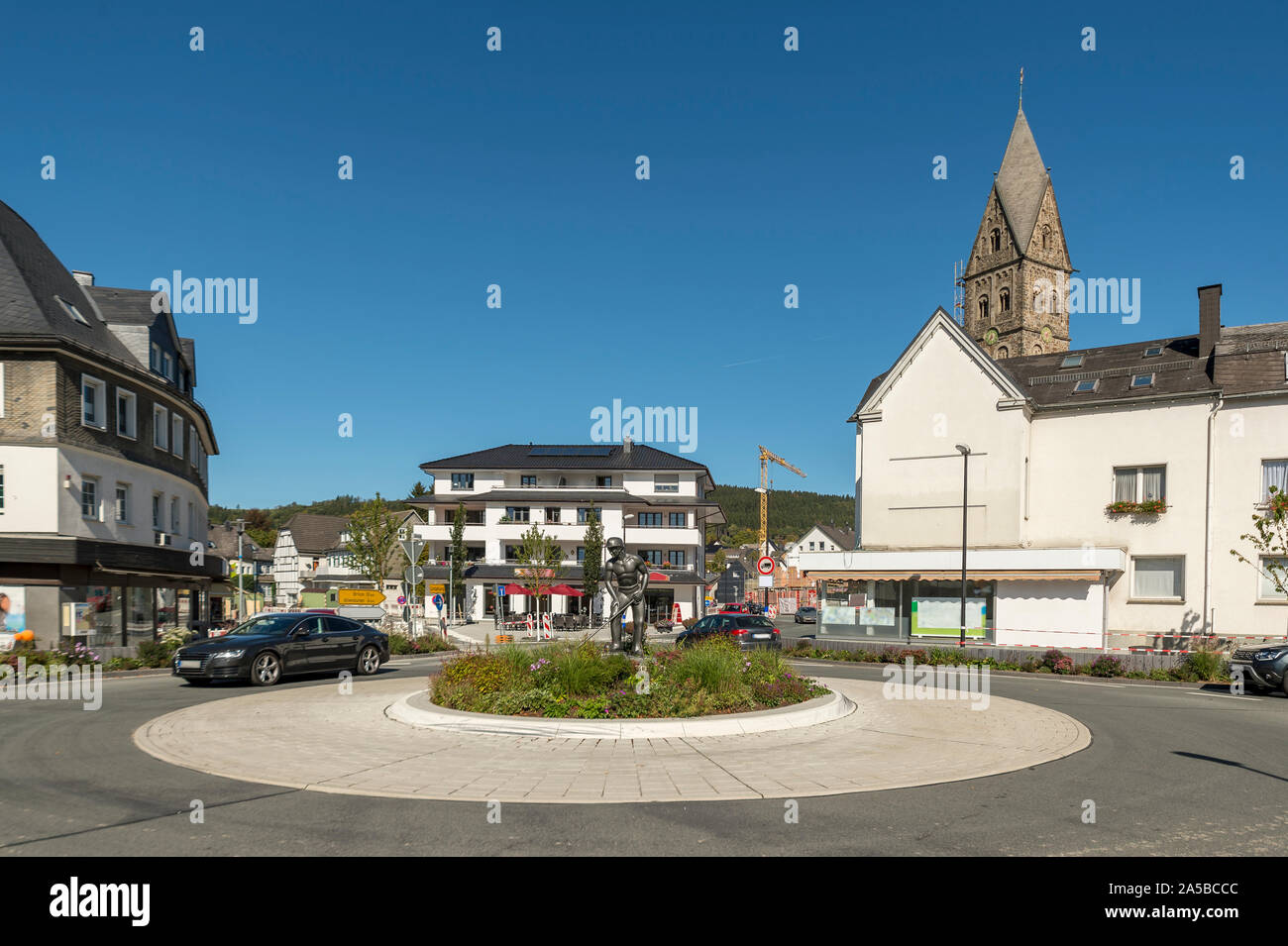 In Olsberg a new roundabout was built. In the middle stands a statue of ...