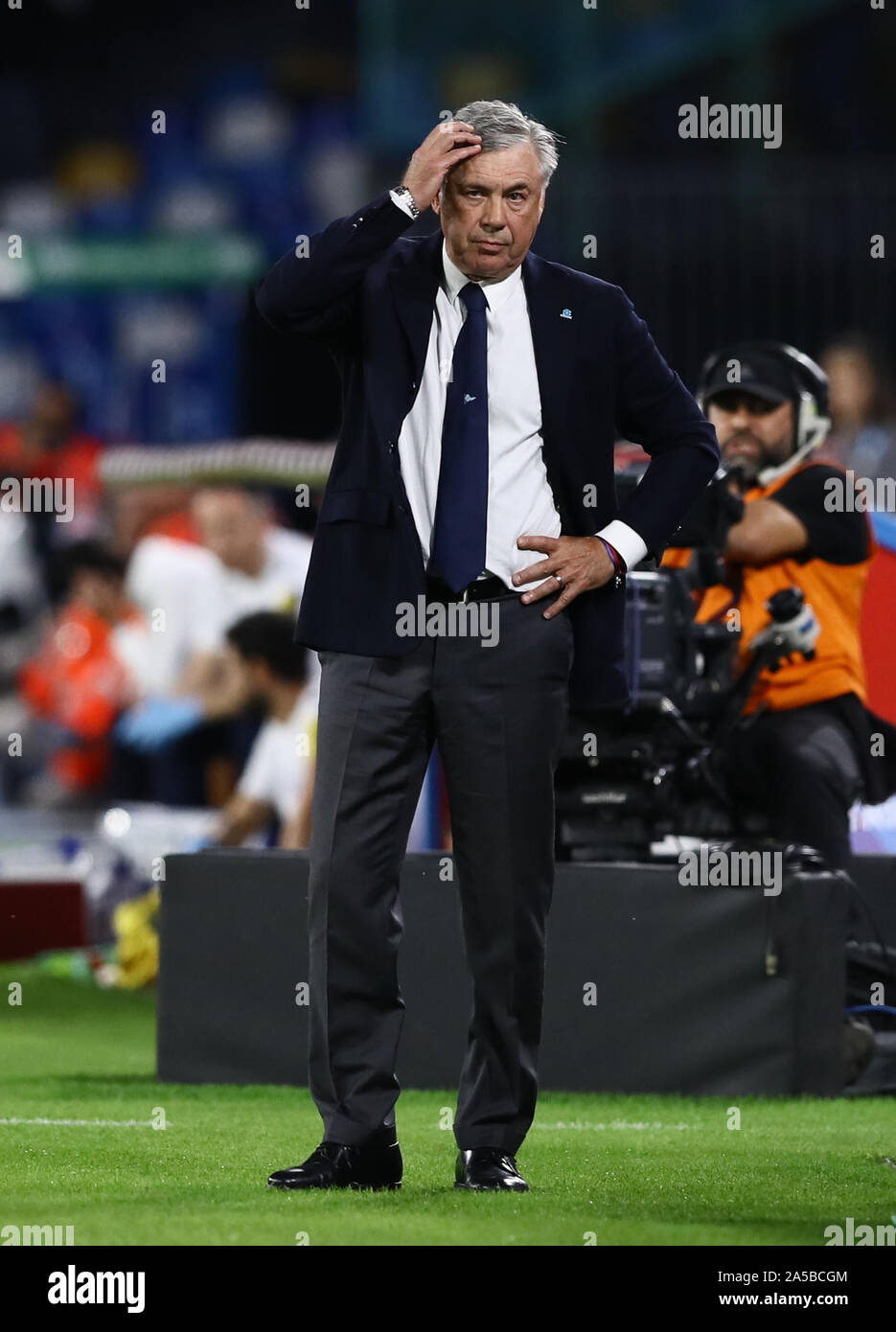 Confused football hi-res stock photography and images - Alamy