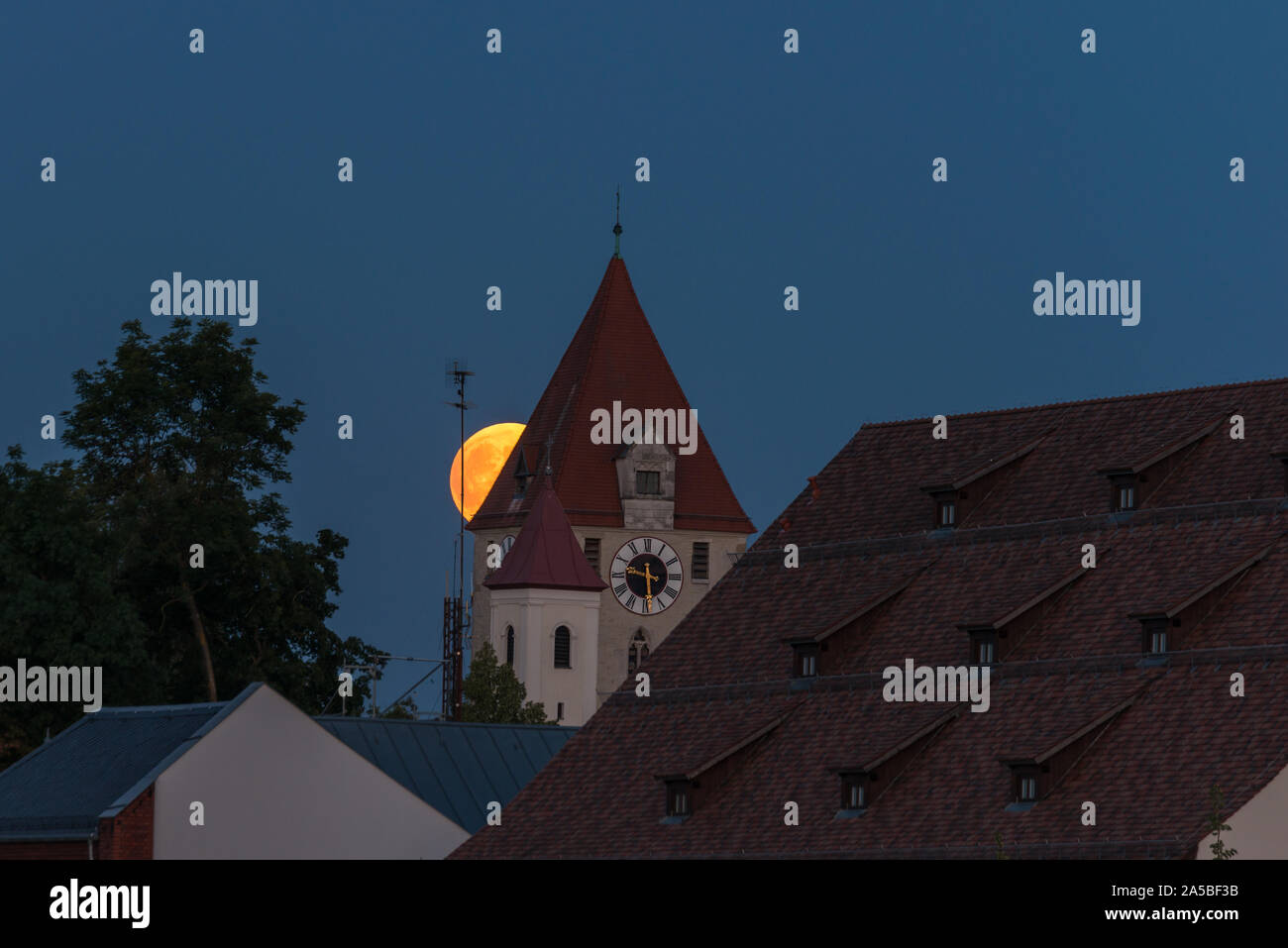 Full moon over bavaria hi-res stock photography and images - Alamy