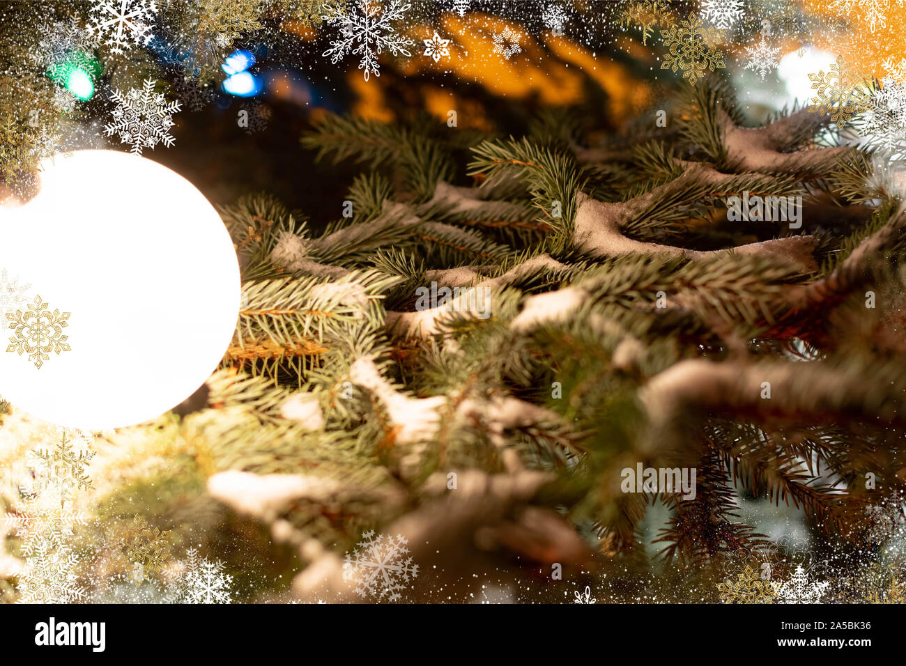 Christmas tree with decorations, warm colors of lights Stock Photo - Alamy
