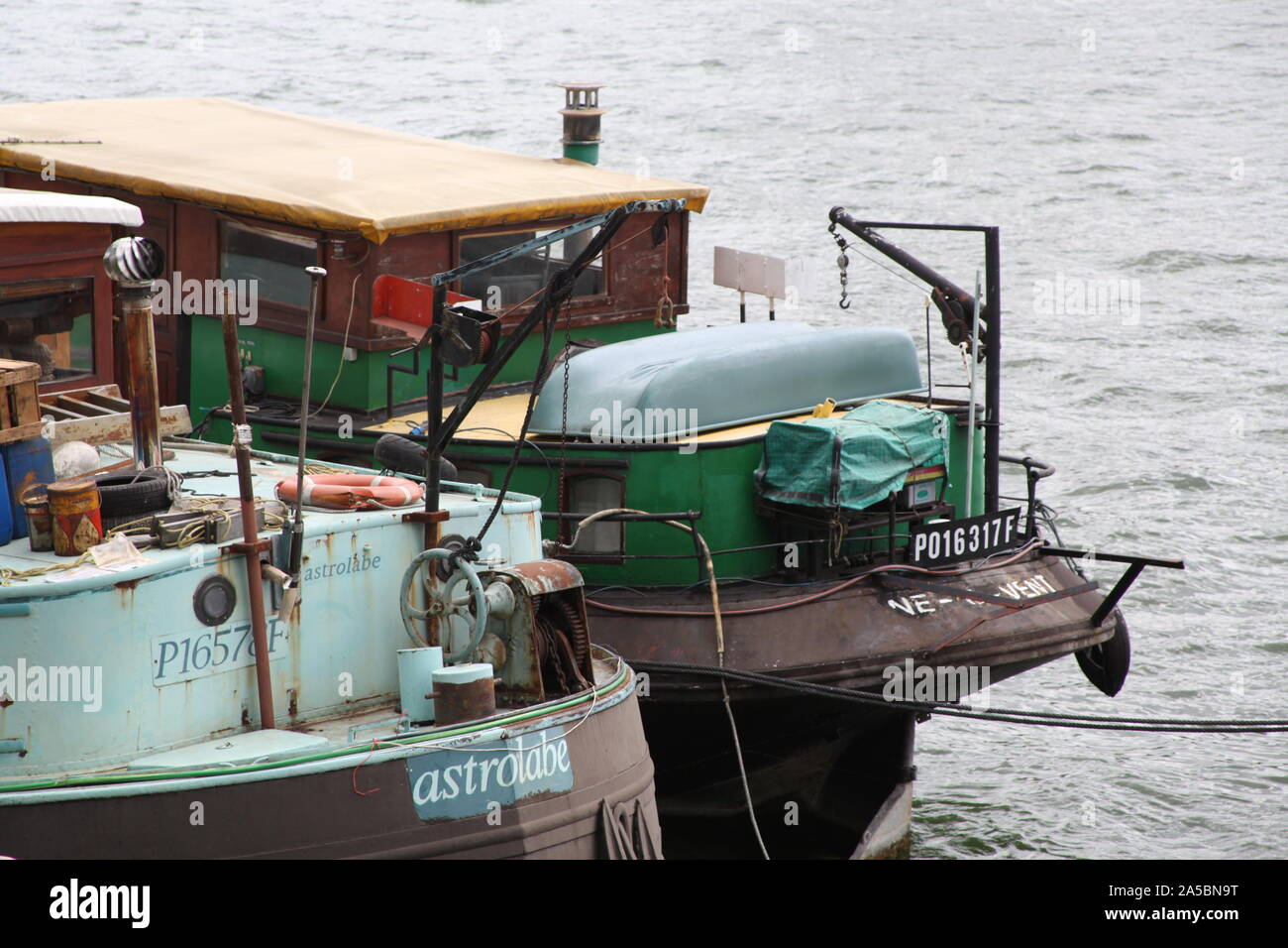 Paris lighthouse hi-res stock photography and images - Alamy