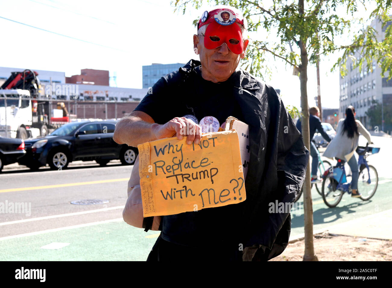 Bernie Is Back Rally, New York, USA Stock Photo - Alamy