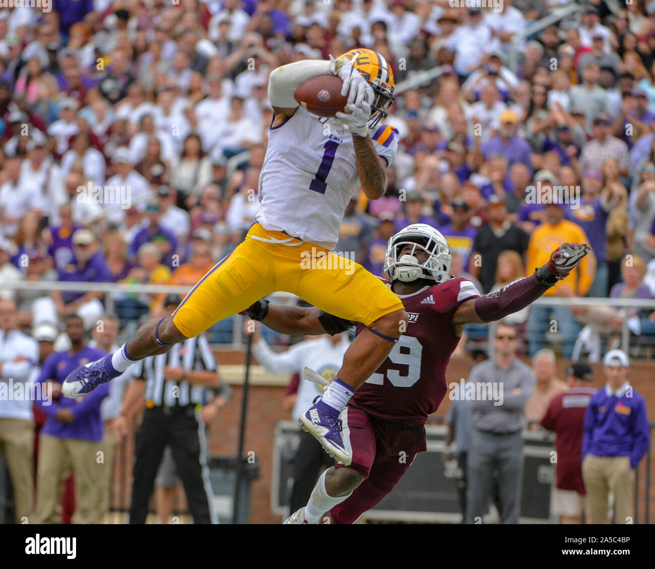 Starkville, MS, USA. 19th Oct, 2019. LSU wide receiver, Ja' Marr Chase ...