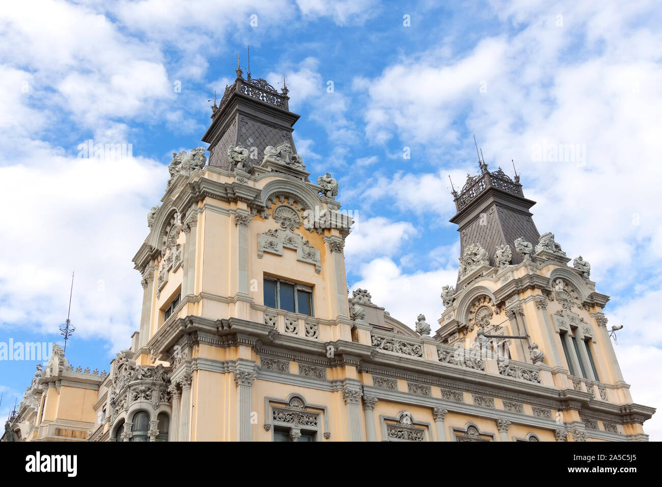 Former customs building, Port de Barcelona Stock Photo - Alamy