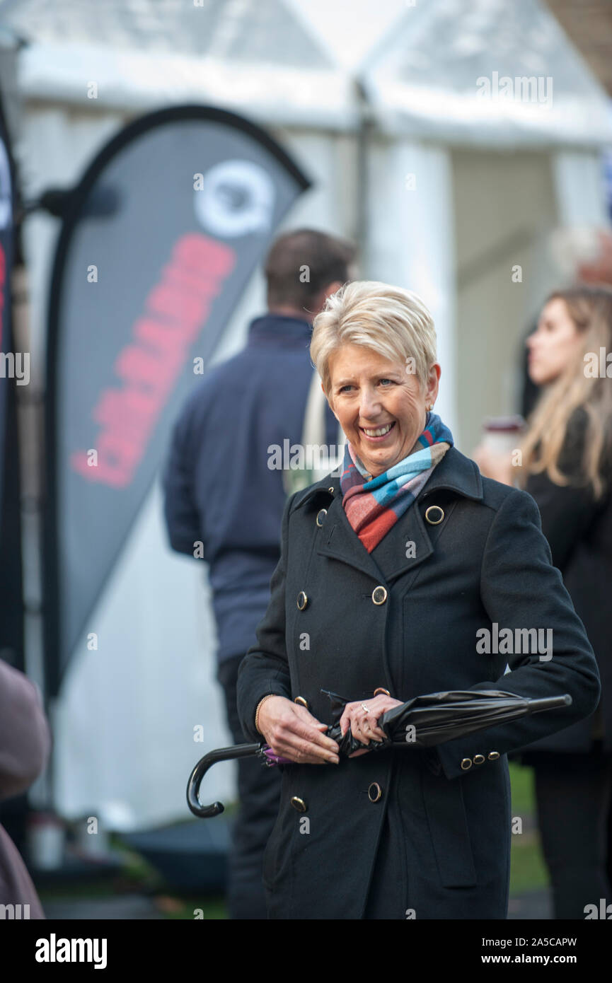 Angela smith hi-res stock photography and images - Alamy