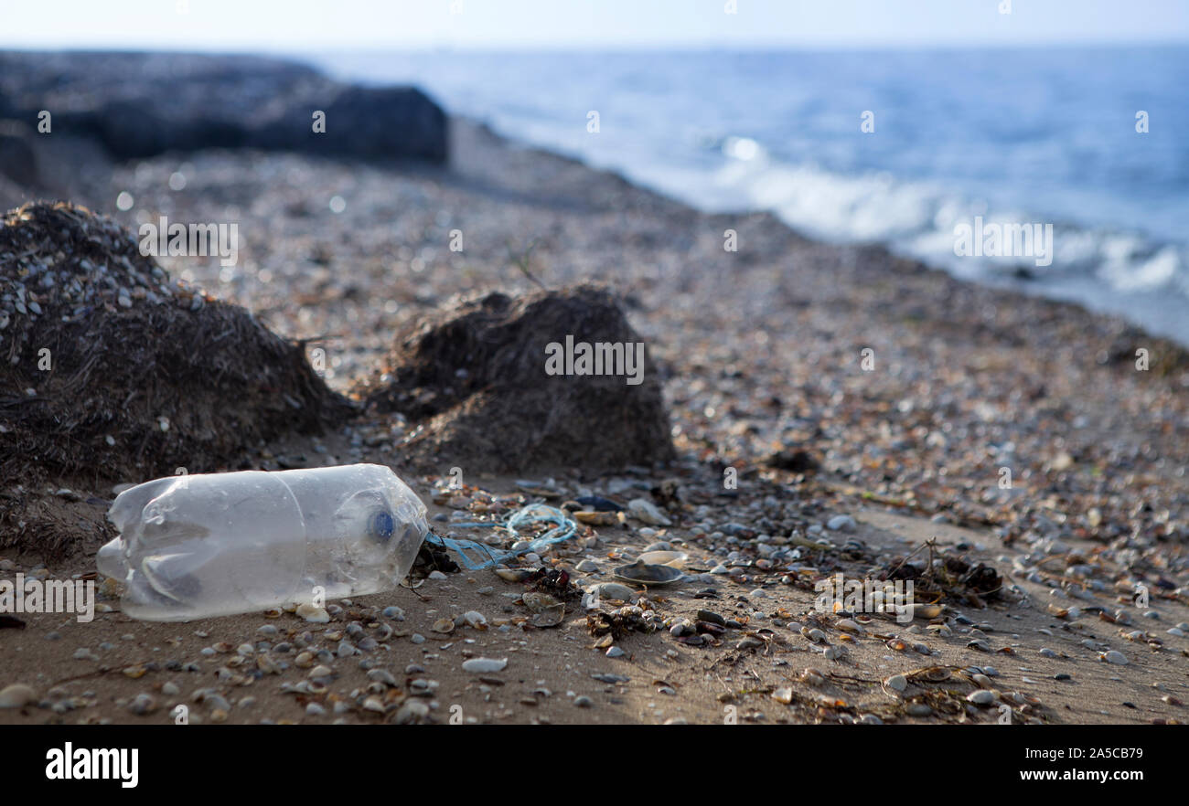 Discarded on beach hi-res stock photography and images - Alamy