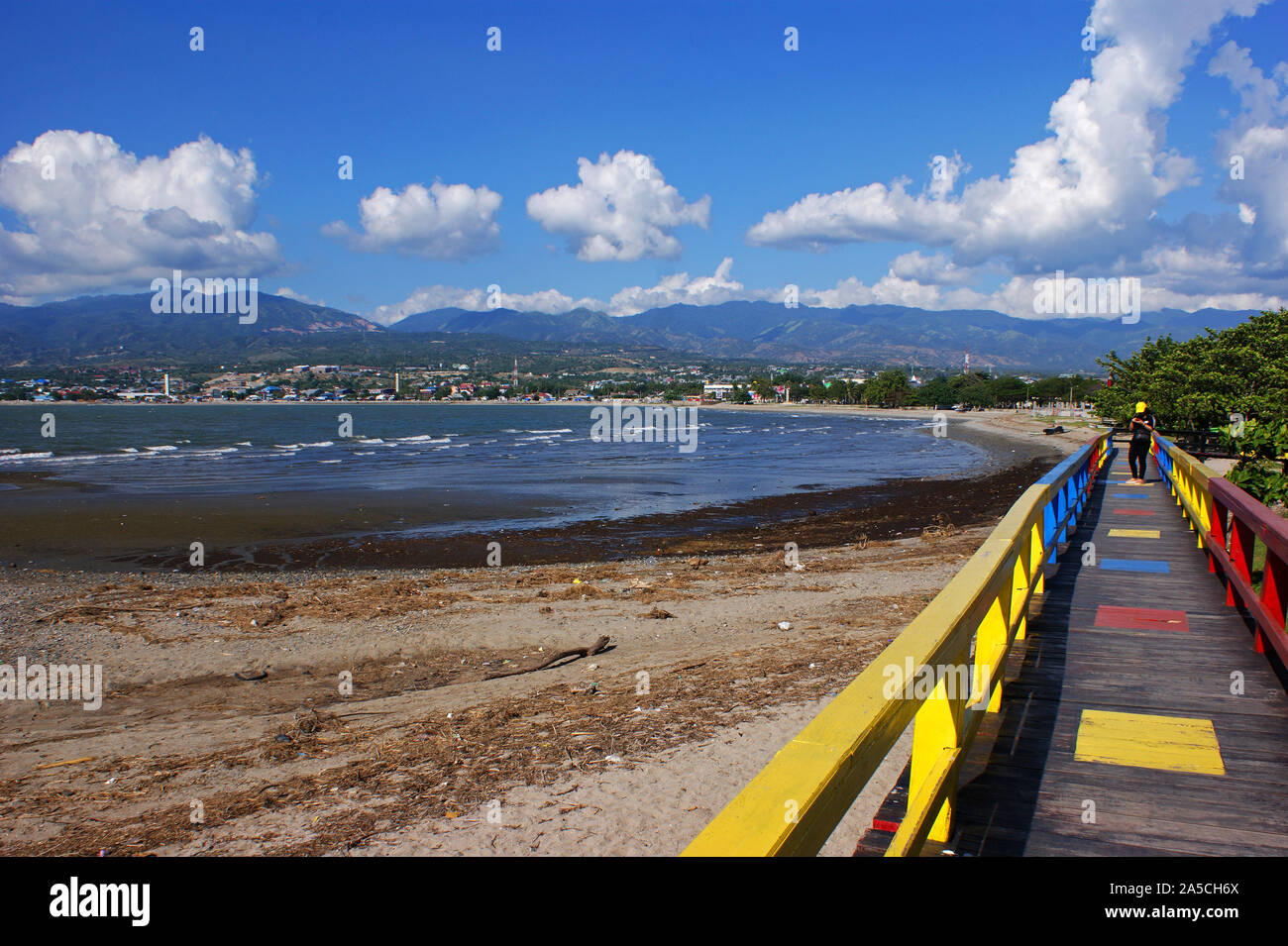 Pantai Talise Beach, Palu, Central Sulawesi, Indonesia Stock Photo - Alamy