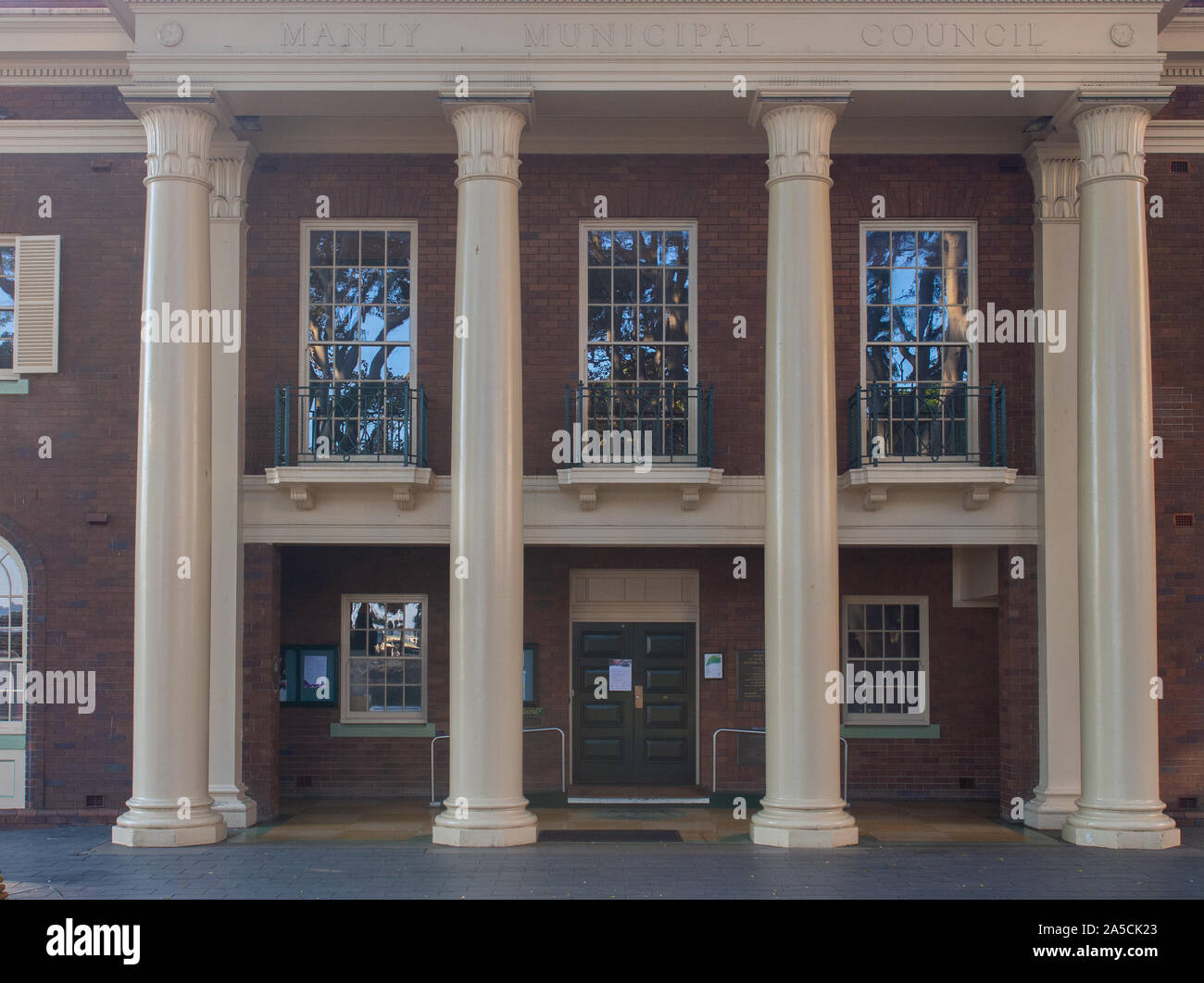Council municipal building hi-res stock photography and images - Alamy