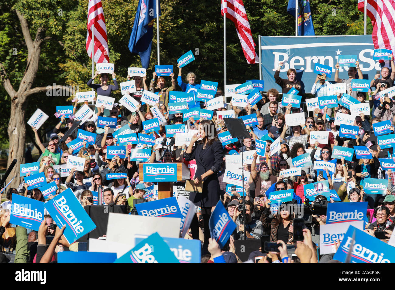 Queensbridge Park, Queens, New York, USA - October 19, 2019: huge ...