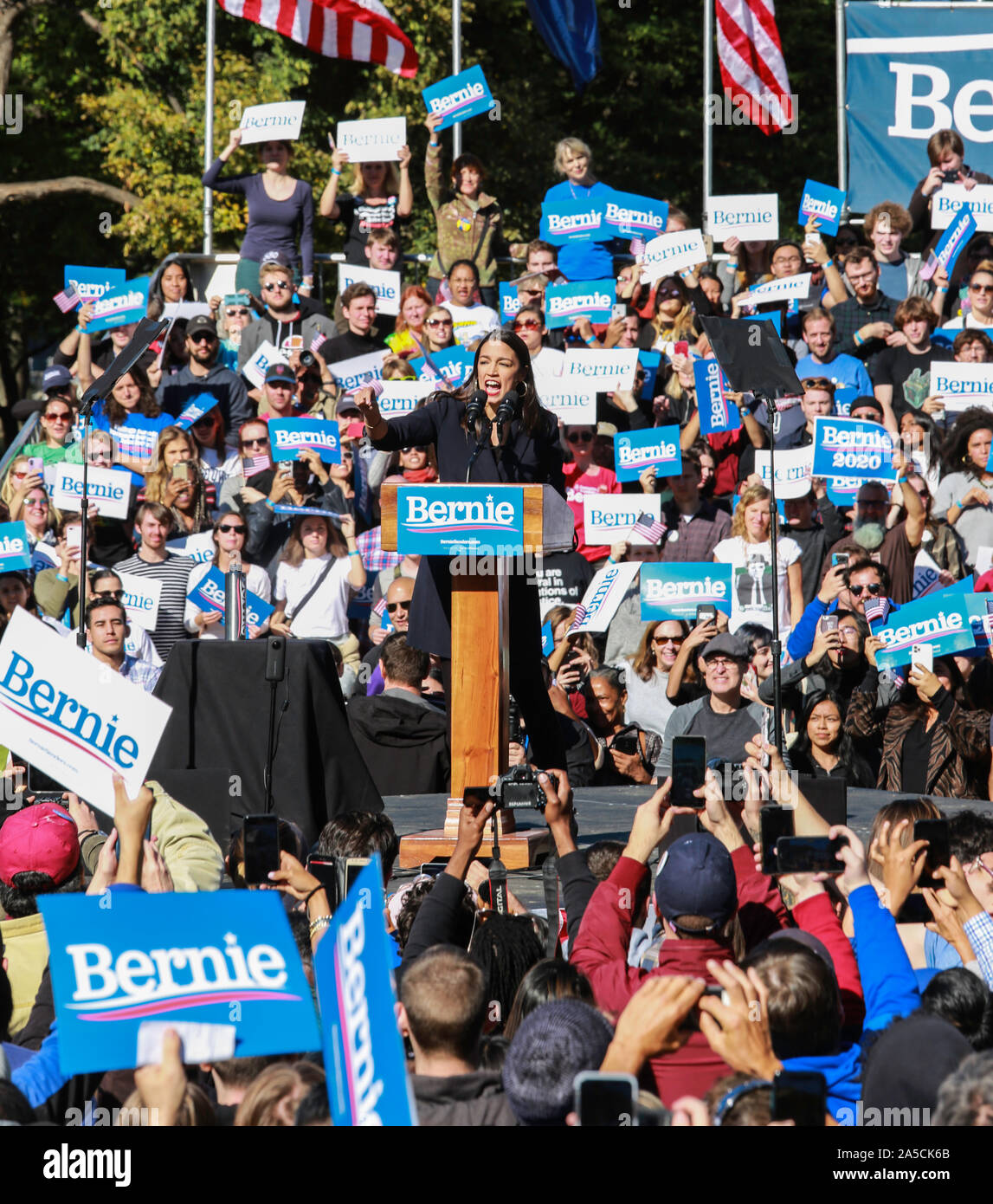 Queensbridge Park, Queens, New York, USA - October 19, 2019: huge ...