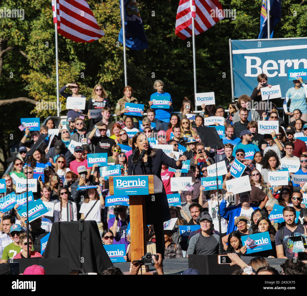 Aoc and squad hi-res stock photography and images - Alamy