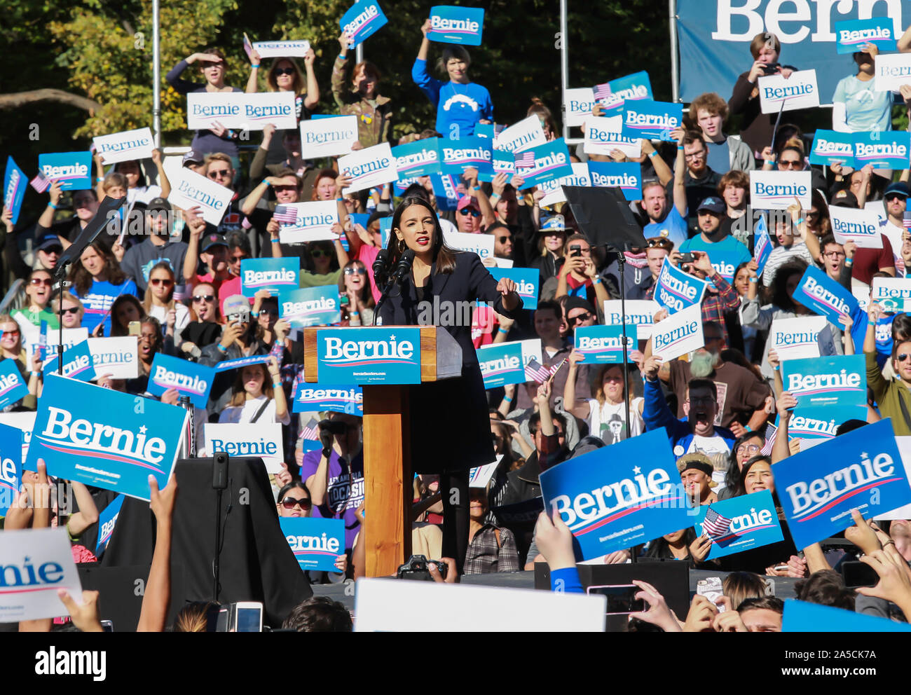 Queensbridge Park, Queens, New York, USA - October 19, 2019: huge ...