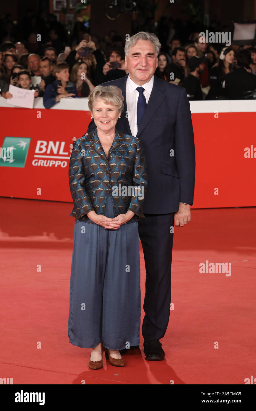 Imelda staunton downton film hi-res stock photography and images - Alamy