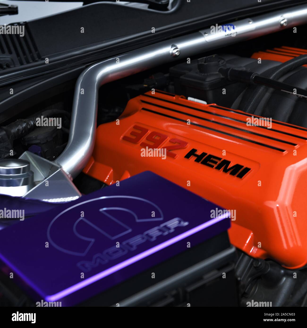 Hemi engine hi-res stock photography and images - Alamy