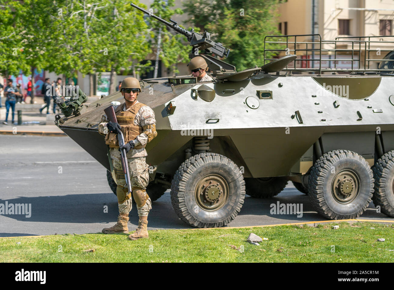 Tanks in Santiago. Riots at Santiago de Chile city centre. The army ...