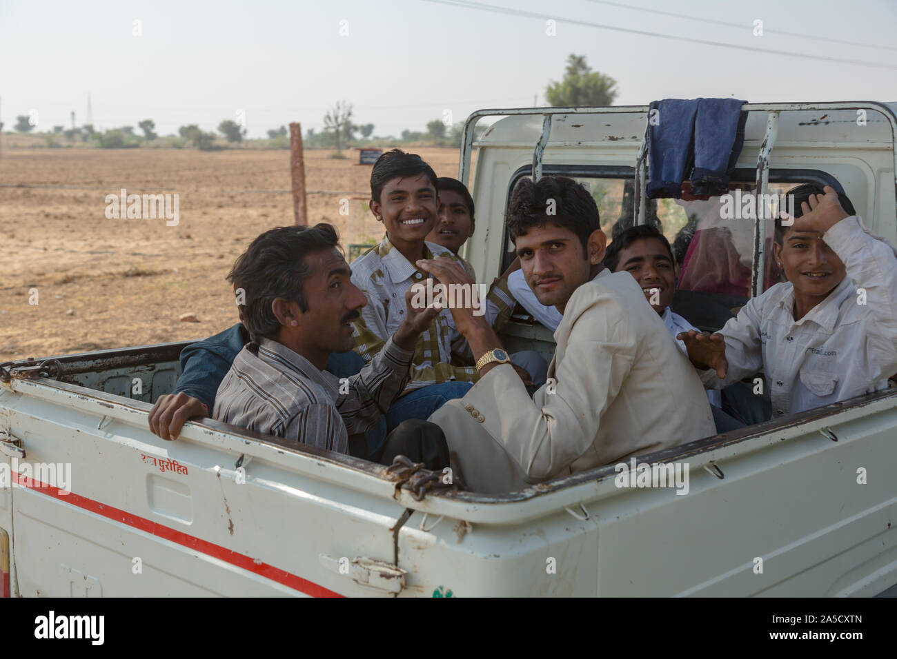 Indian urban people hi-res stock photography and images - Alamy