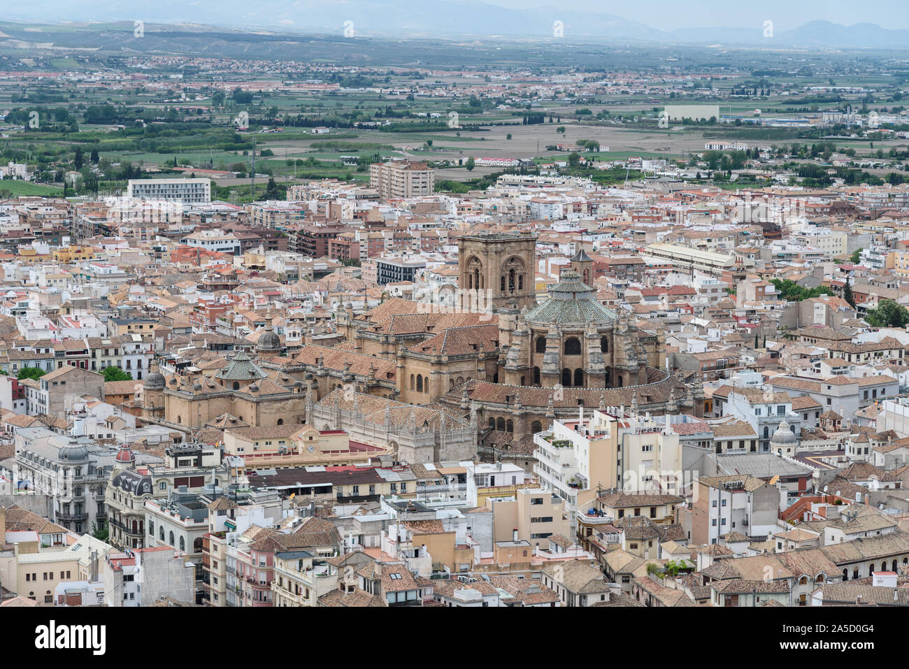 Granada city center hi-res stock photography and images - Alamy