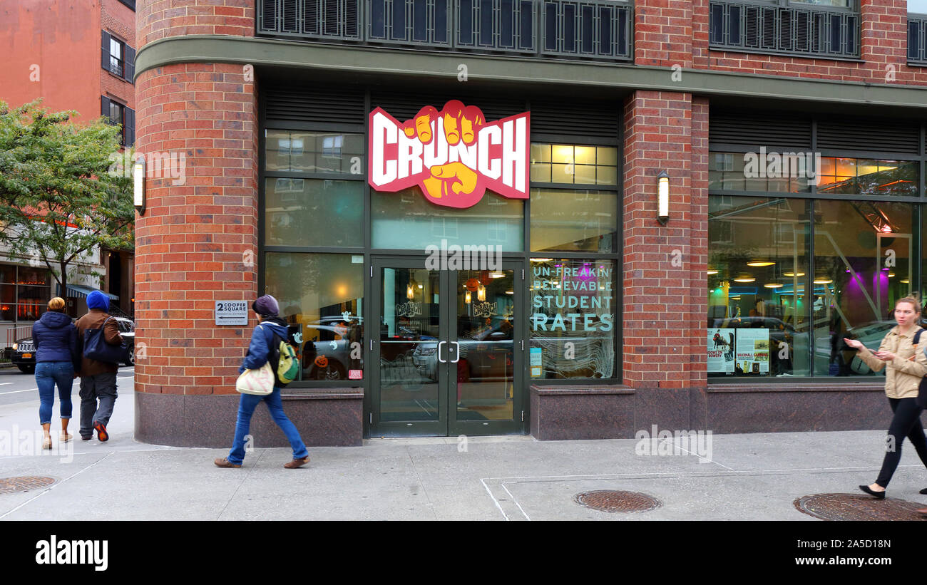 Crunch Fitness, 2 Cooper Square, New York, NY. exterior storefront of a ...