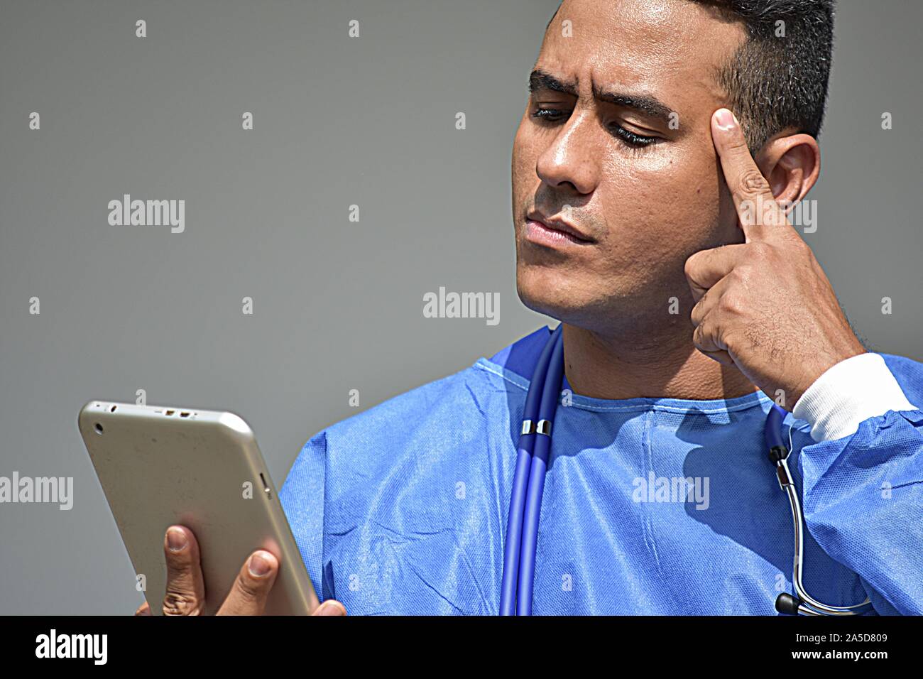 Medical decision making hi-res stock photography and images - Alamy