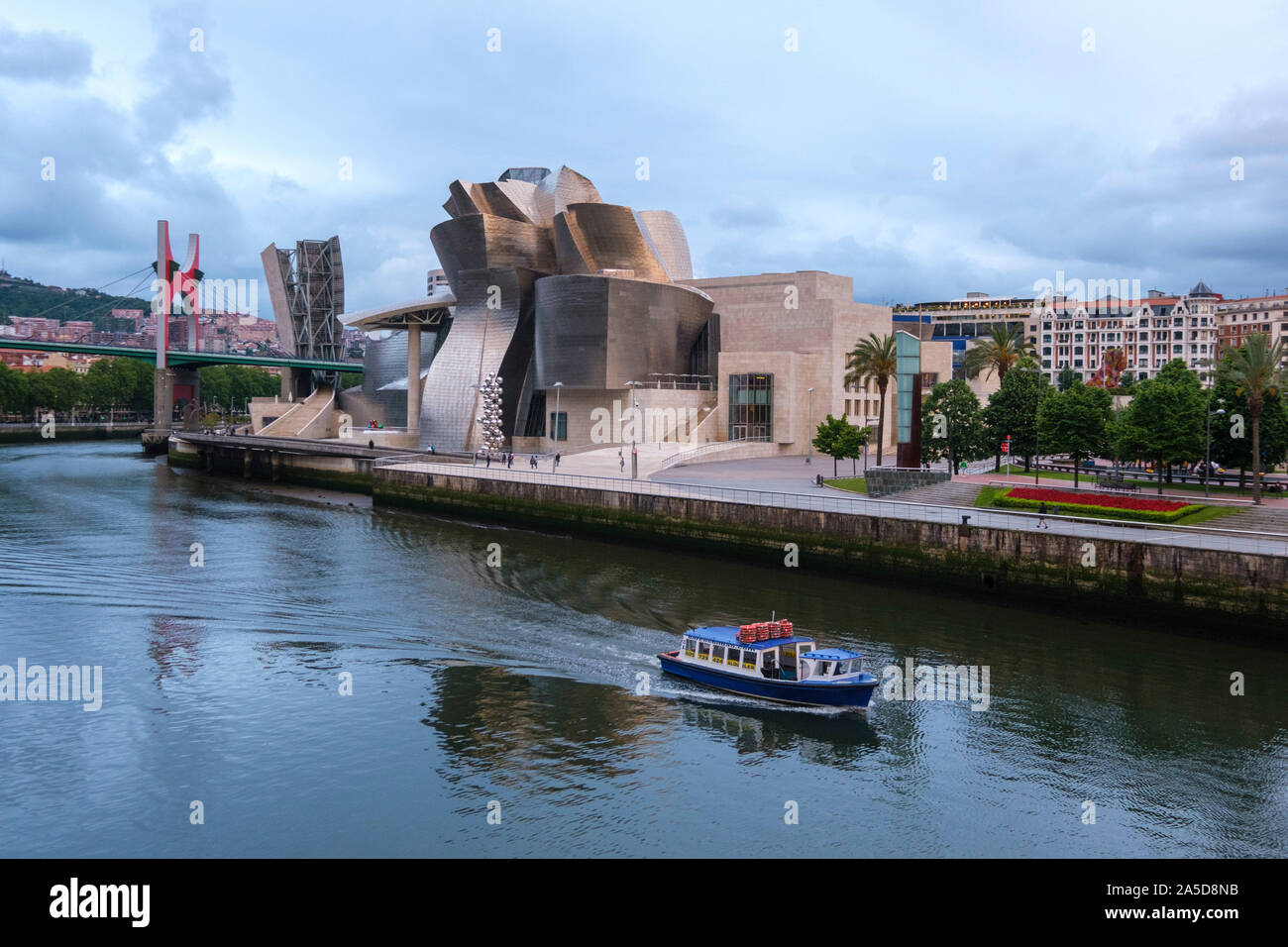 Nervion river guggenheim museum bilbao hi-res stock photography and ...