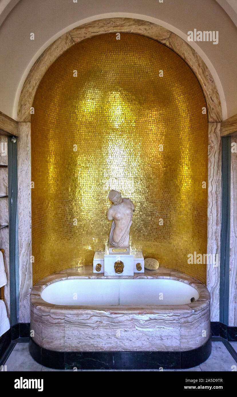 Eltham palace hi-res stock photography and images - Alamy