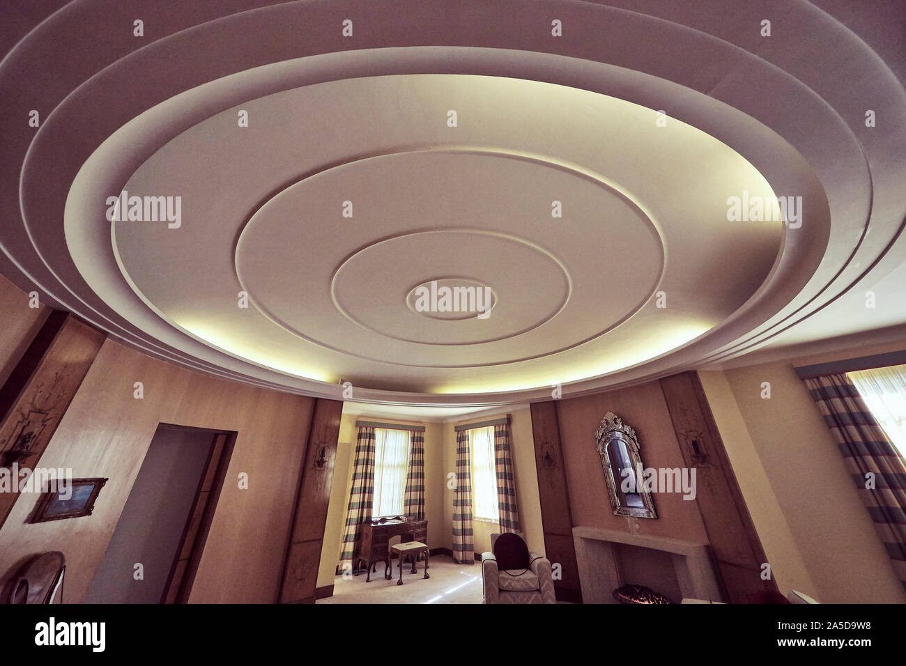 Eltham palace bridge hi-res stock photography and images - Alamy