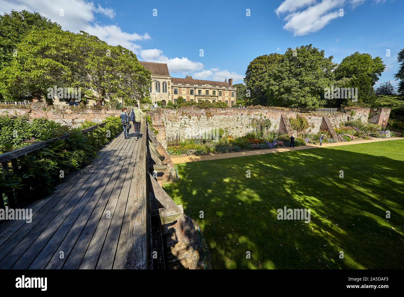 Eltham palace garden hi-res stock photography and images - Alamy