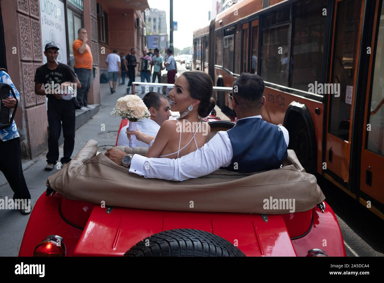 Serbian wedding in Belgrade Stock Photo - Alamy
