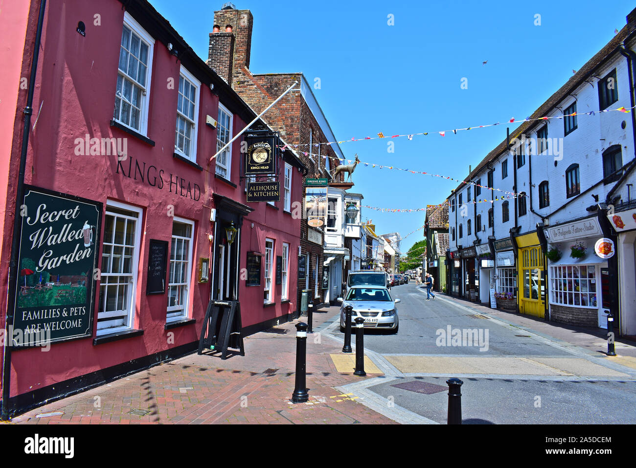 High street poole hi-res stock photography and images - Alamy