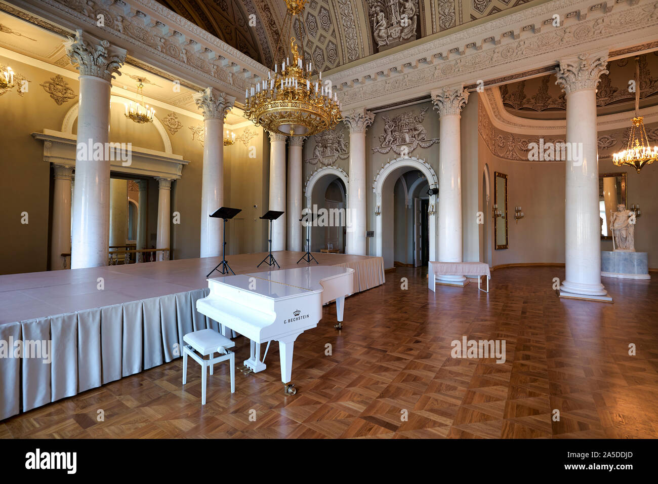 TO BE DELETED Stock Photo - Alamy
