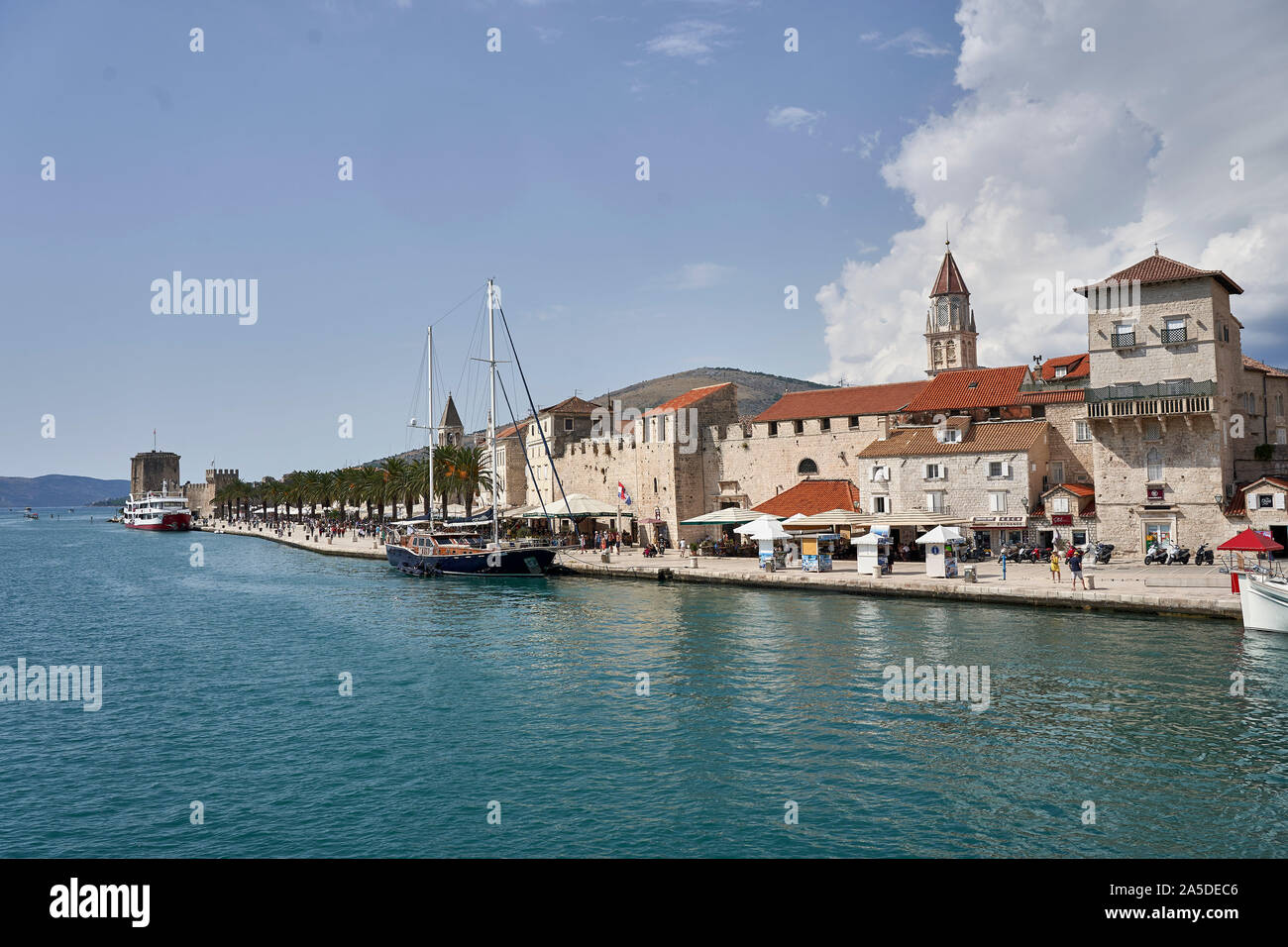 Venician buildings hi-res stock photography and images - Alamy