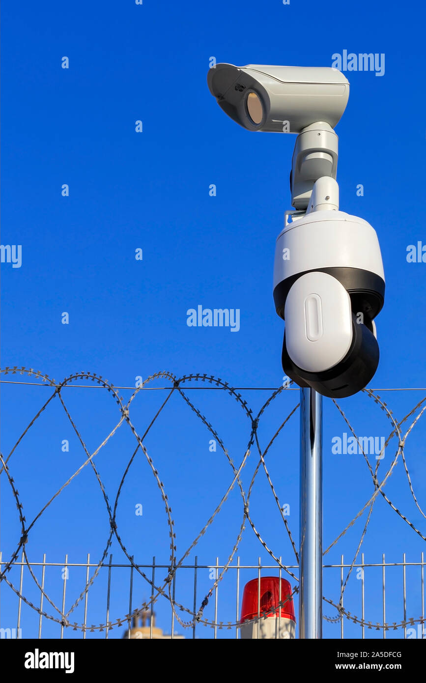 Perimeter alarm hi-res stock photography and images - Alamy
