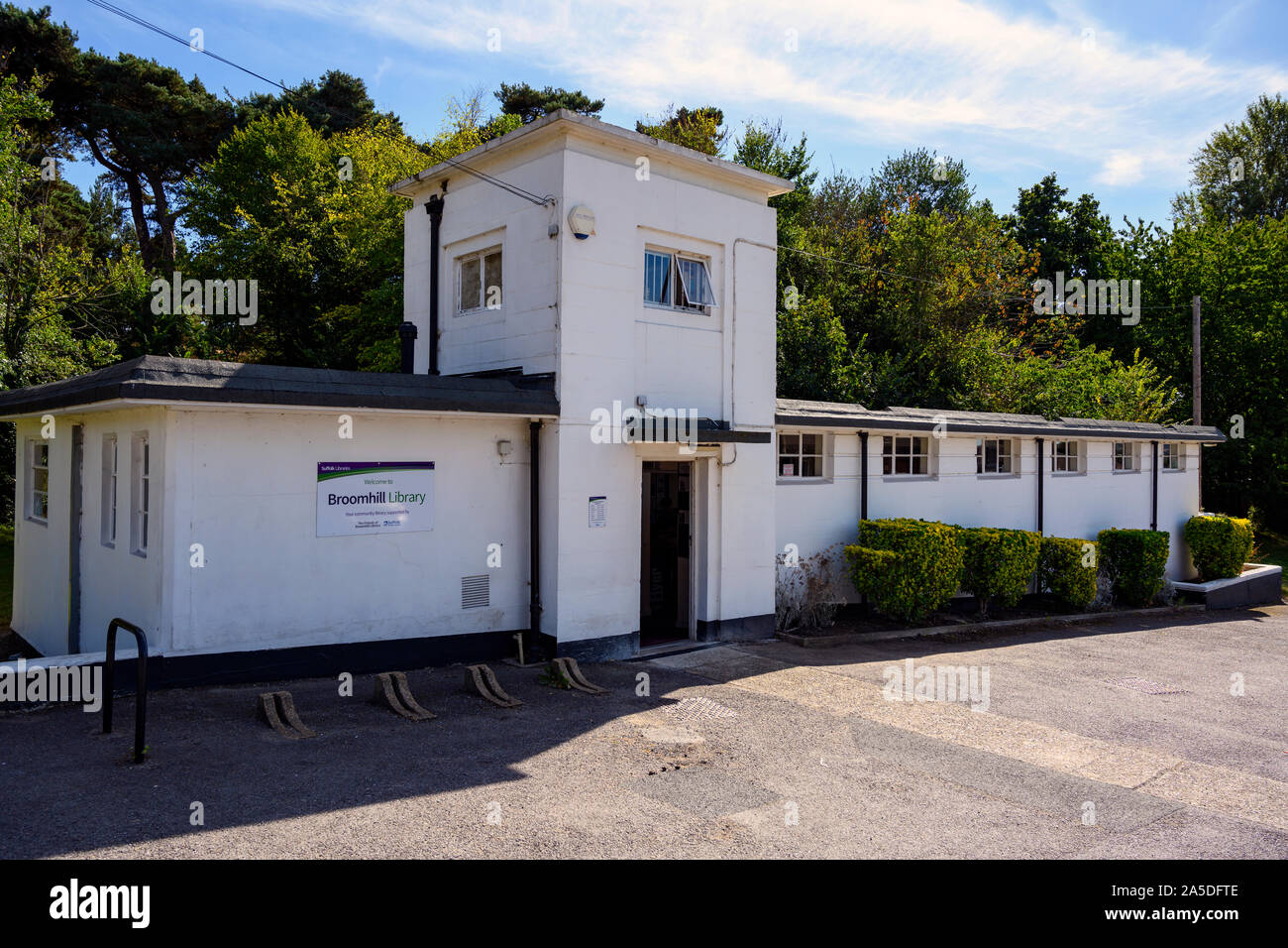 Broomhill library, Ipswich, Suffolk, UK Stock Photo - Alamy